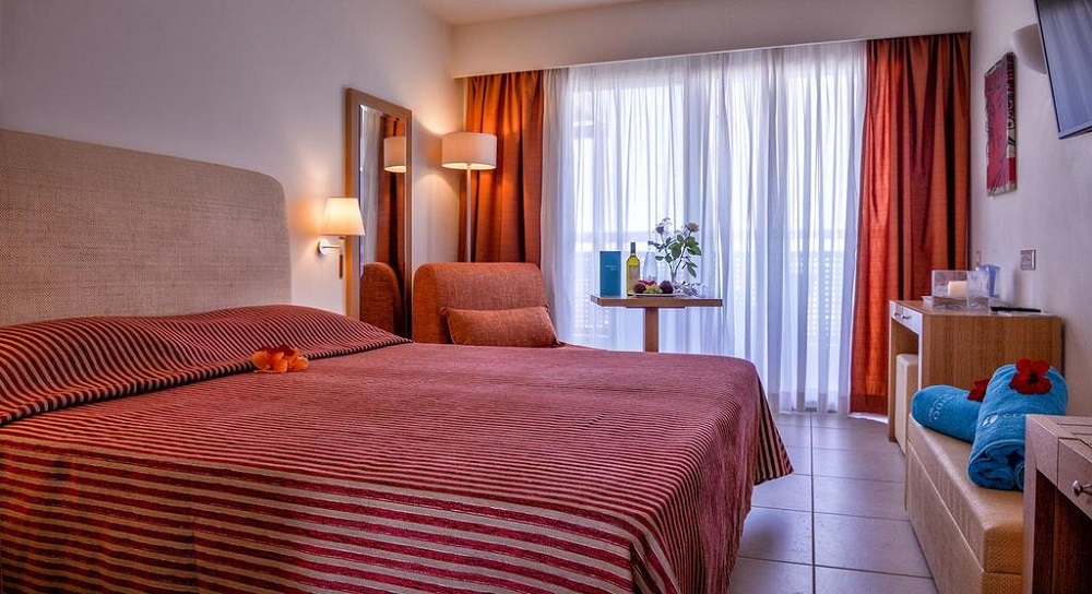 Blue Sea Beach Hotel (Crete) | Bookgreece.com